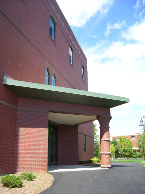 Pinkerton Academy Freshman Building - Spaulding Brick